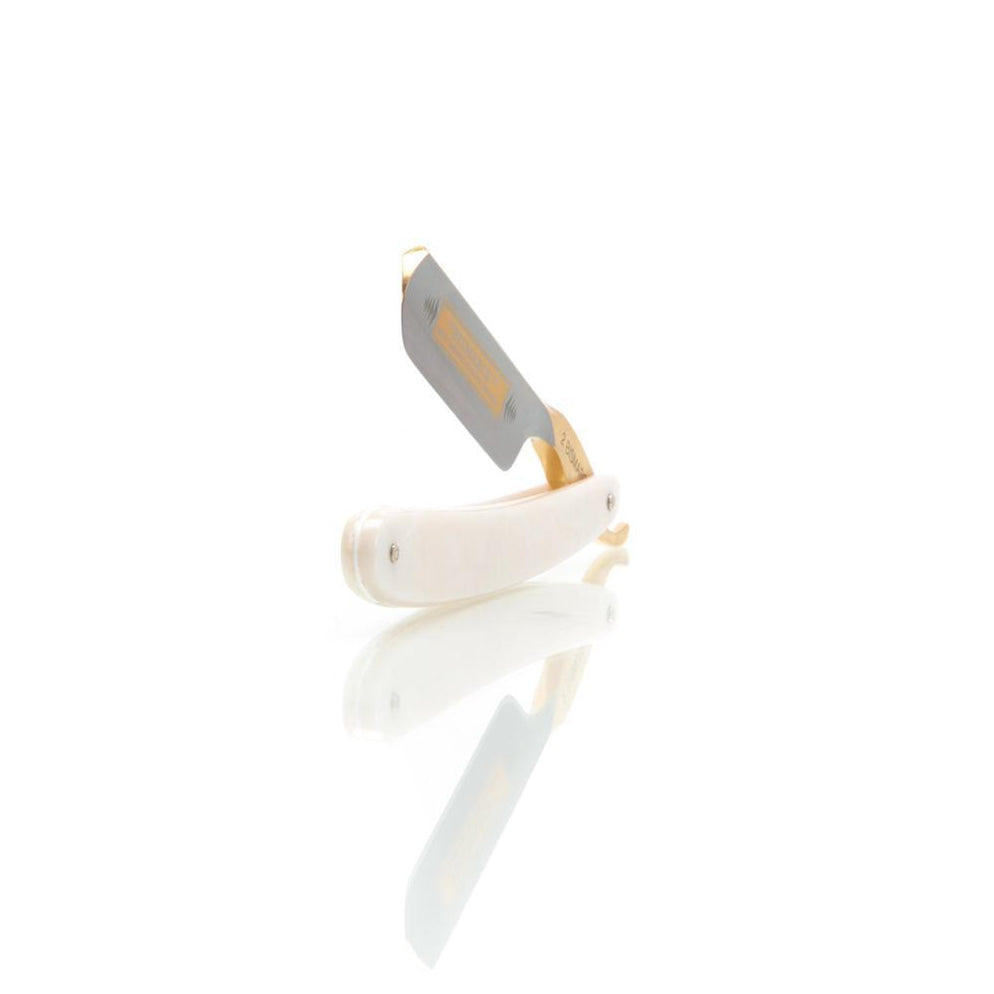 Click or scroll to zoom