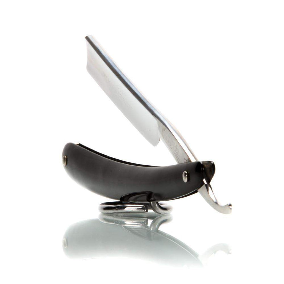 Click or scroll to zoom