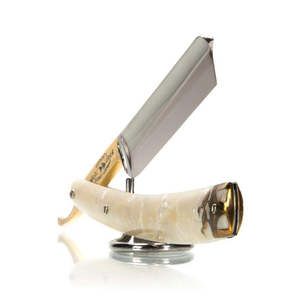 Click or scroll to zoom