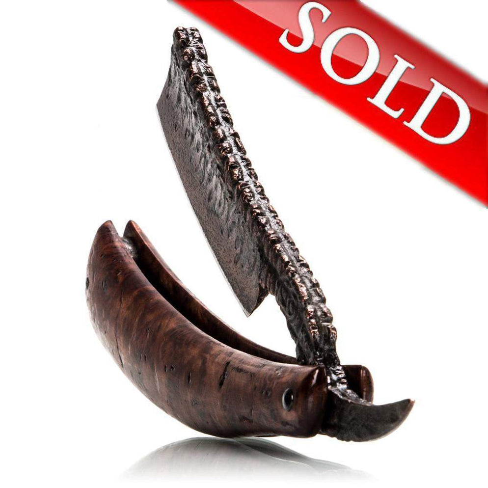 Click or scroll to zoom