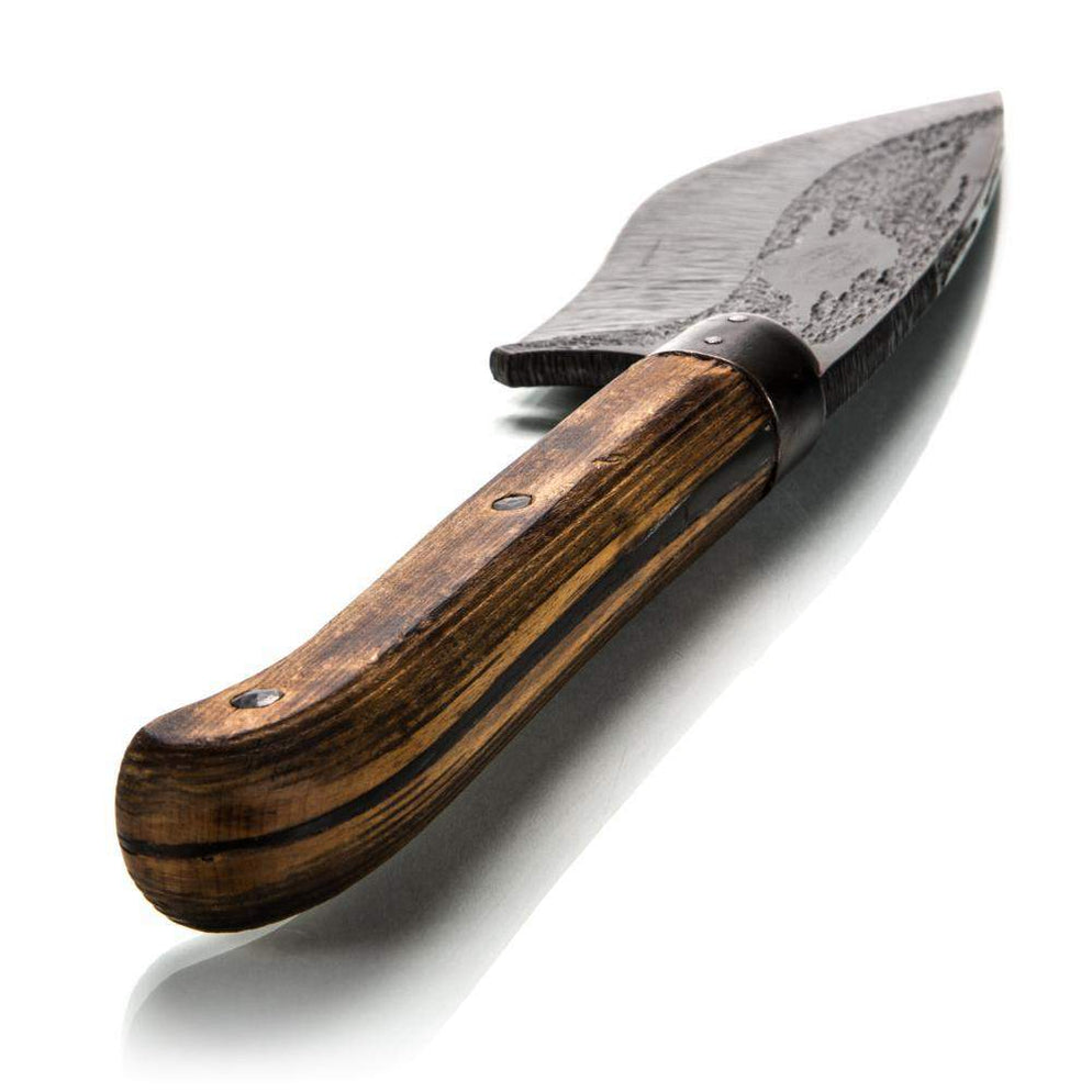 Click or scroll to zoom