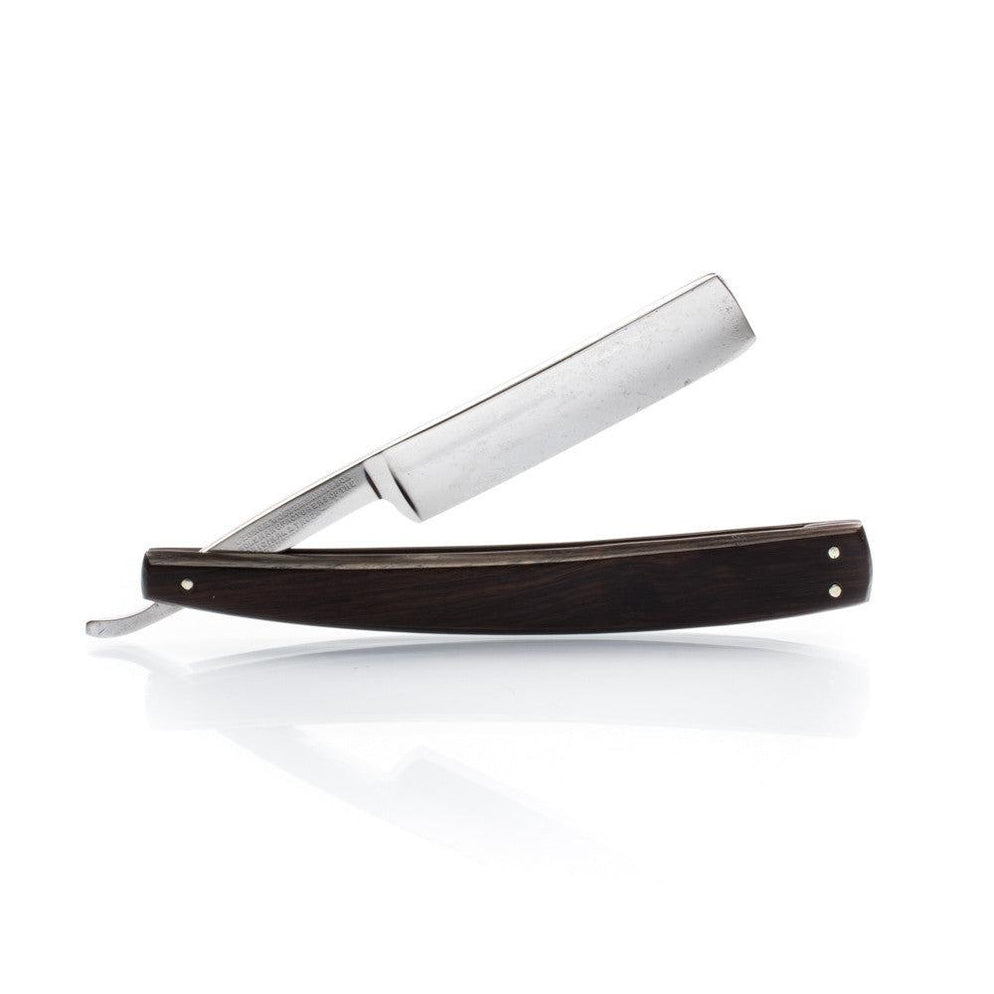 Click or scroll to zoom