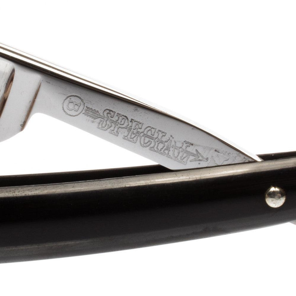 Click or scroll to zoom