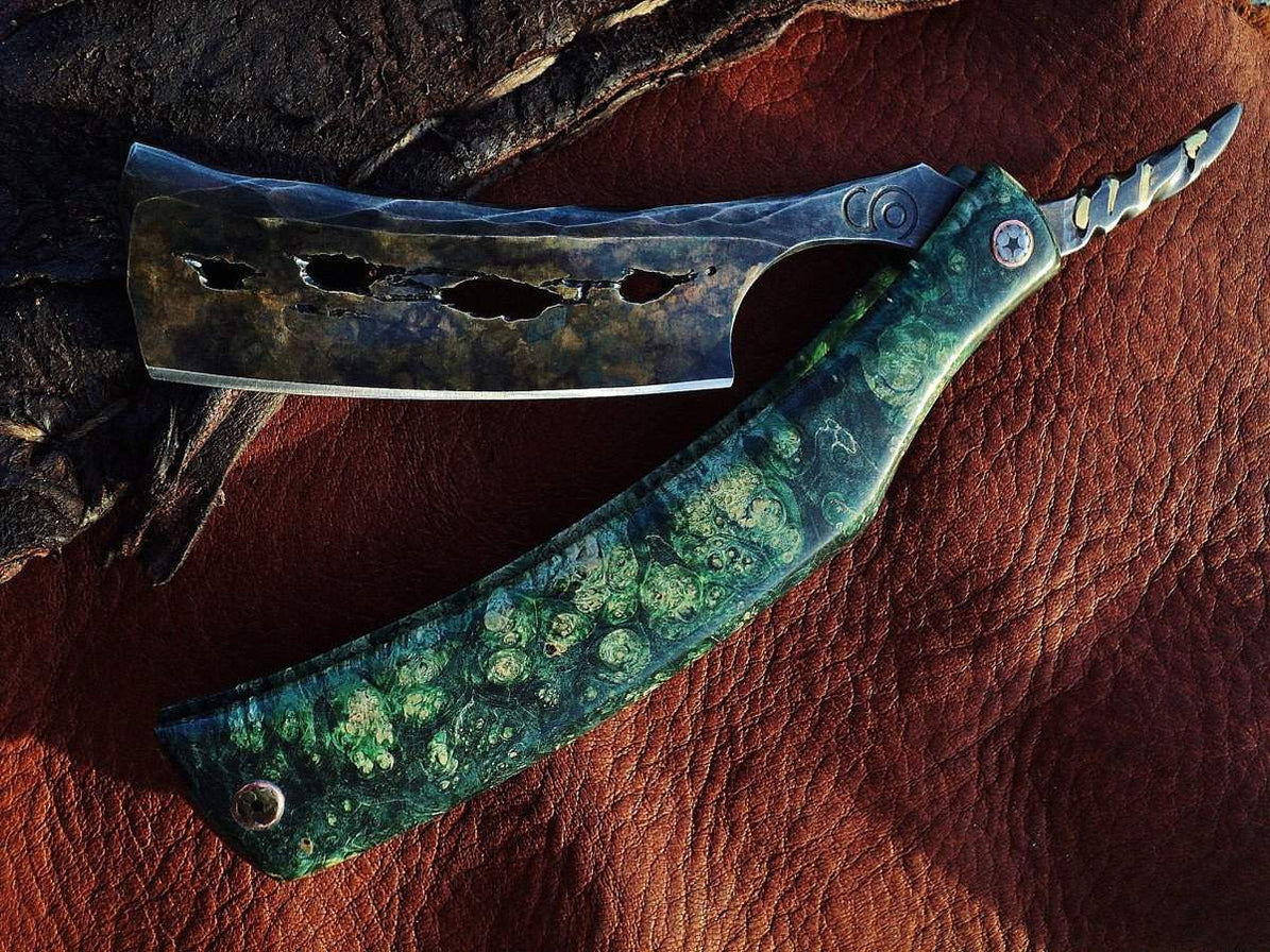 Click or scroll to zoom